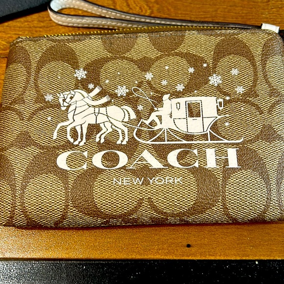 Coach | Bags | Nwt Coach Corner Zip Wristlet In Signature Canvas With ...